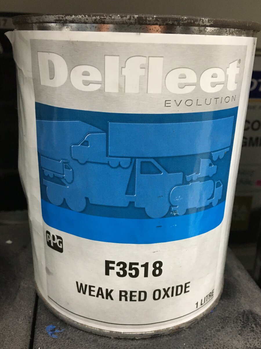 DELFLEET F3518 WEAK RED OXIDE / 1L - Wynn Fraser