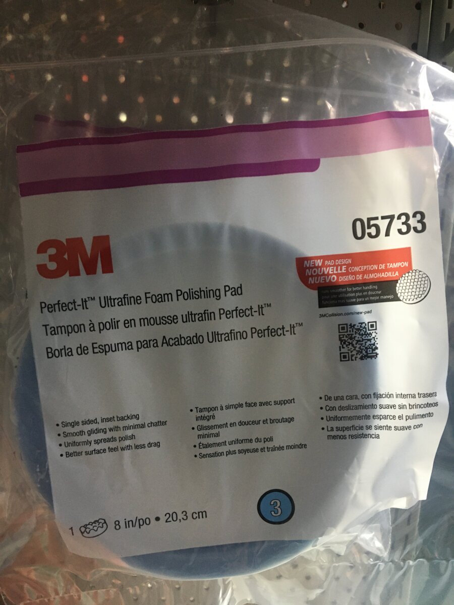 3M PERFECT-IT U/fine FoamPolish Pad 5733 - Wynn Fraser