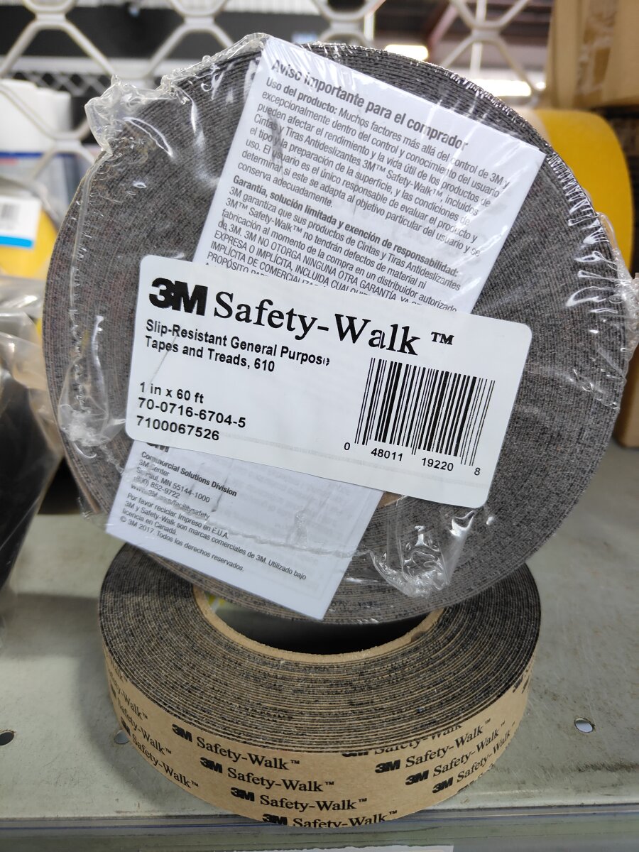 3M Safety Walk 610 Black 25mm x 18.3m per metre - Wynn Fraser